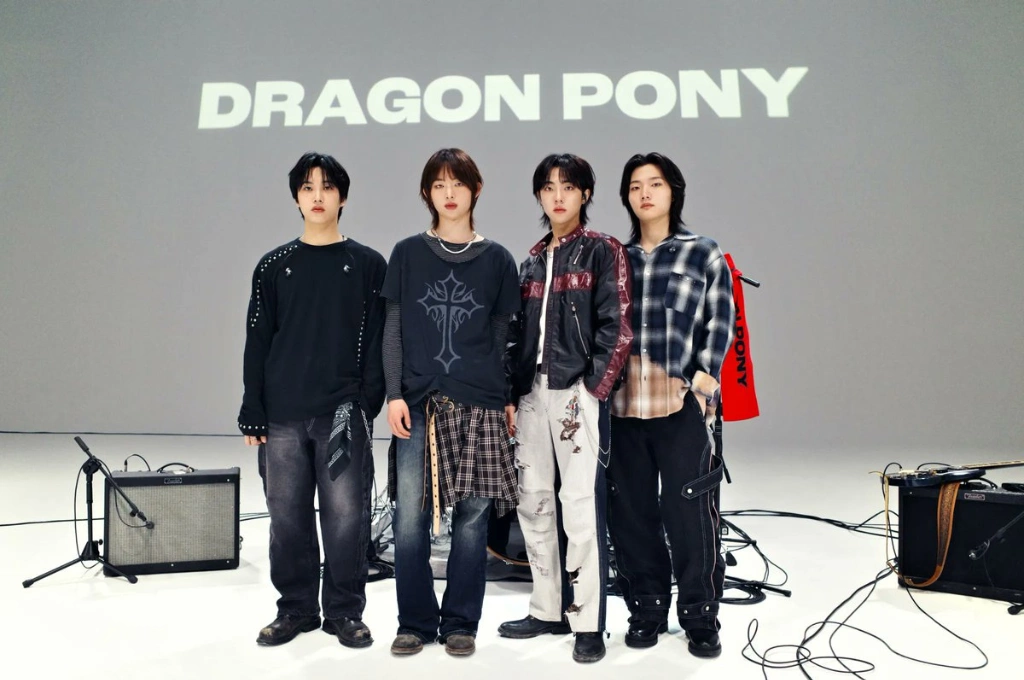 Un uragano chiamato “Dragon Pony”: arriva Radio Silence (+ Testo e ...
