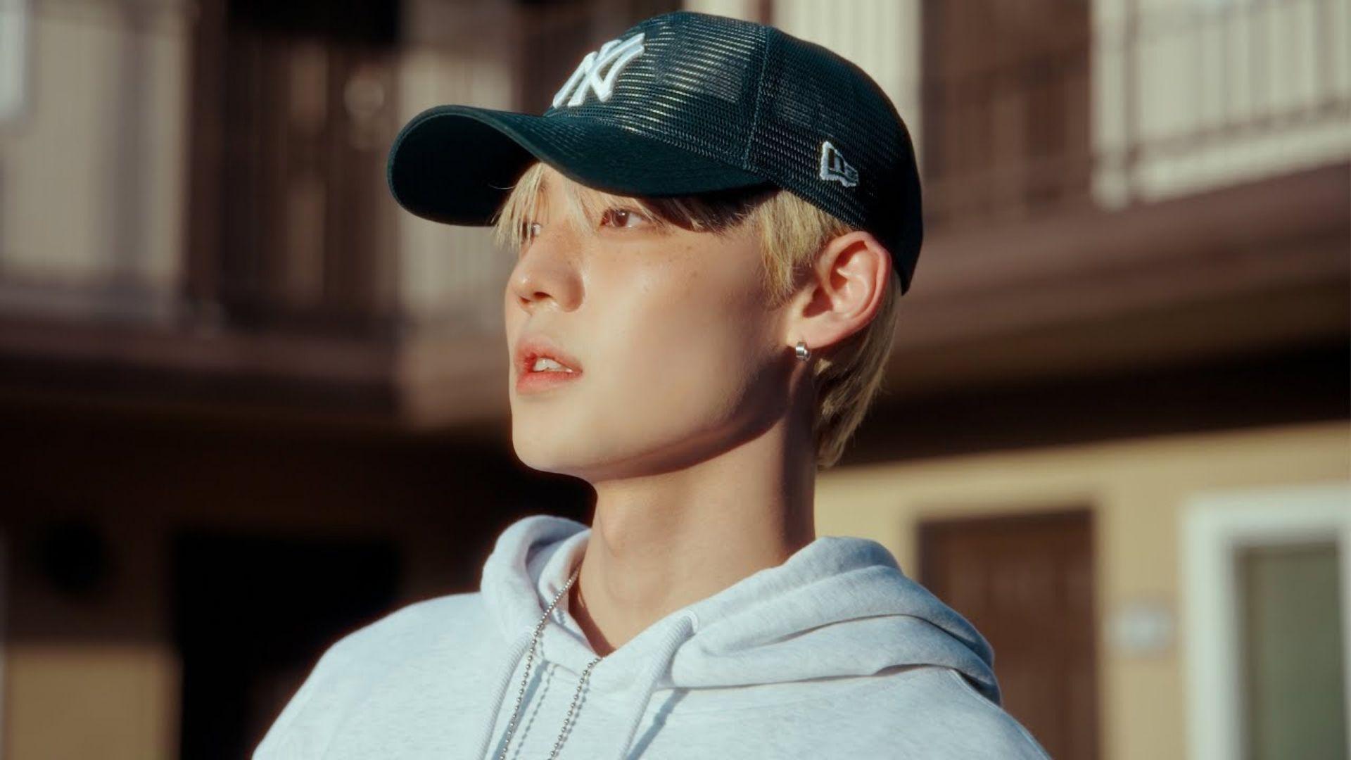 Close To You (Kang Yuchan - A.C.E.): Lyrics & English and Italian ...
